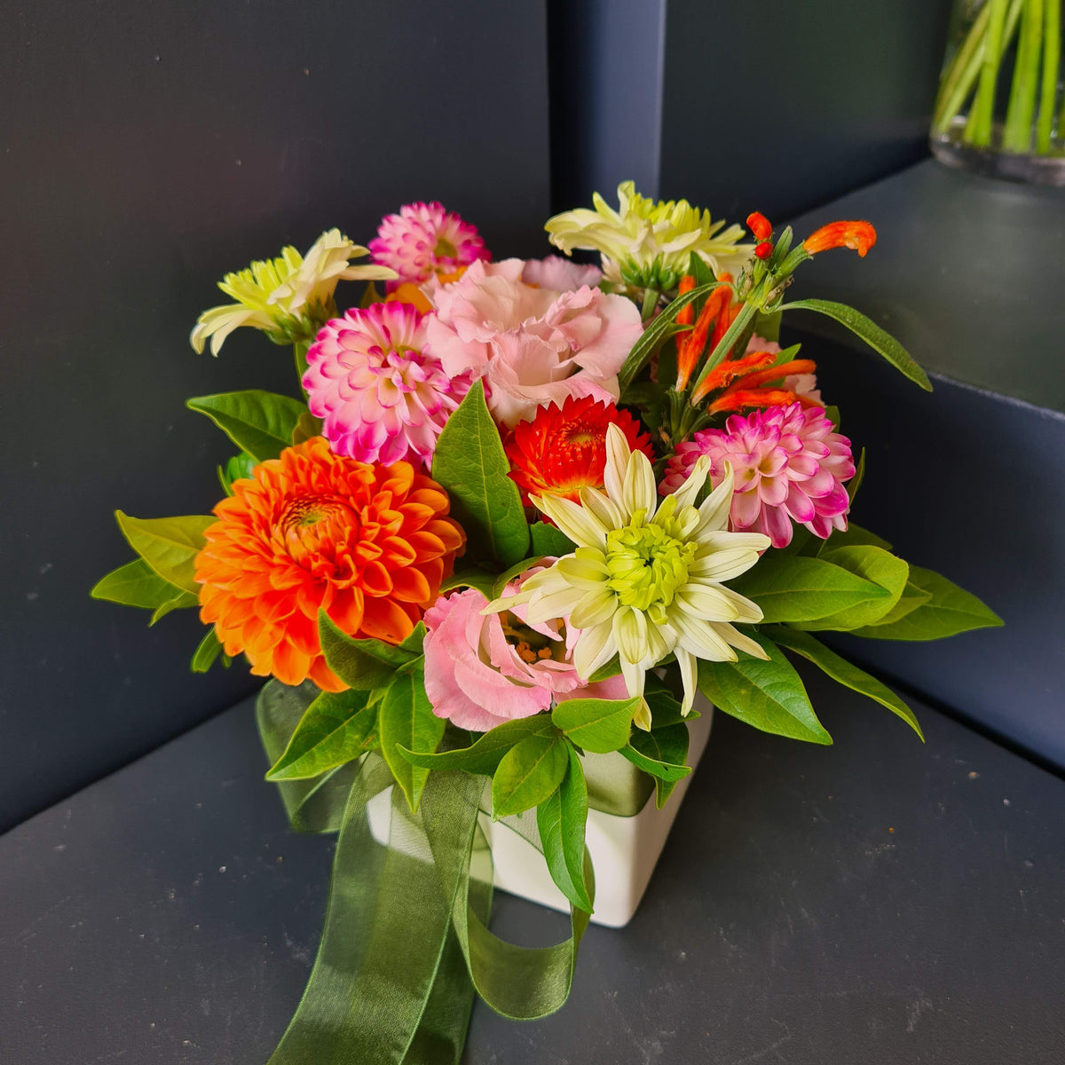 Flowers in a cube – Blanc Flowers