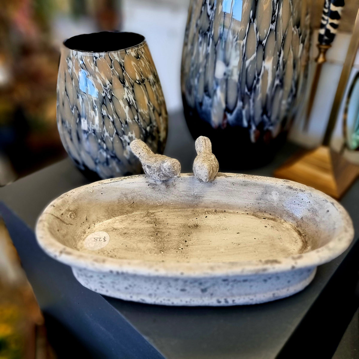 Bird Troughs – Blanc Flowers